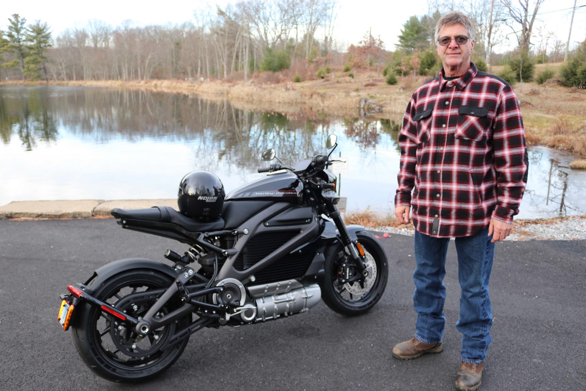 Owner Takes First Ride On LiveWire (with video)