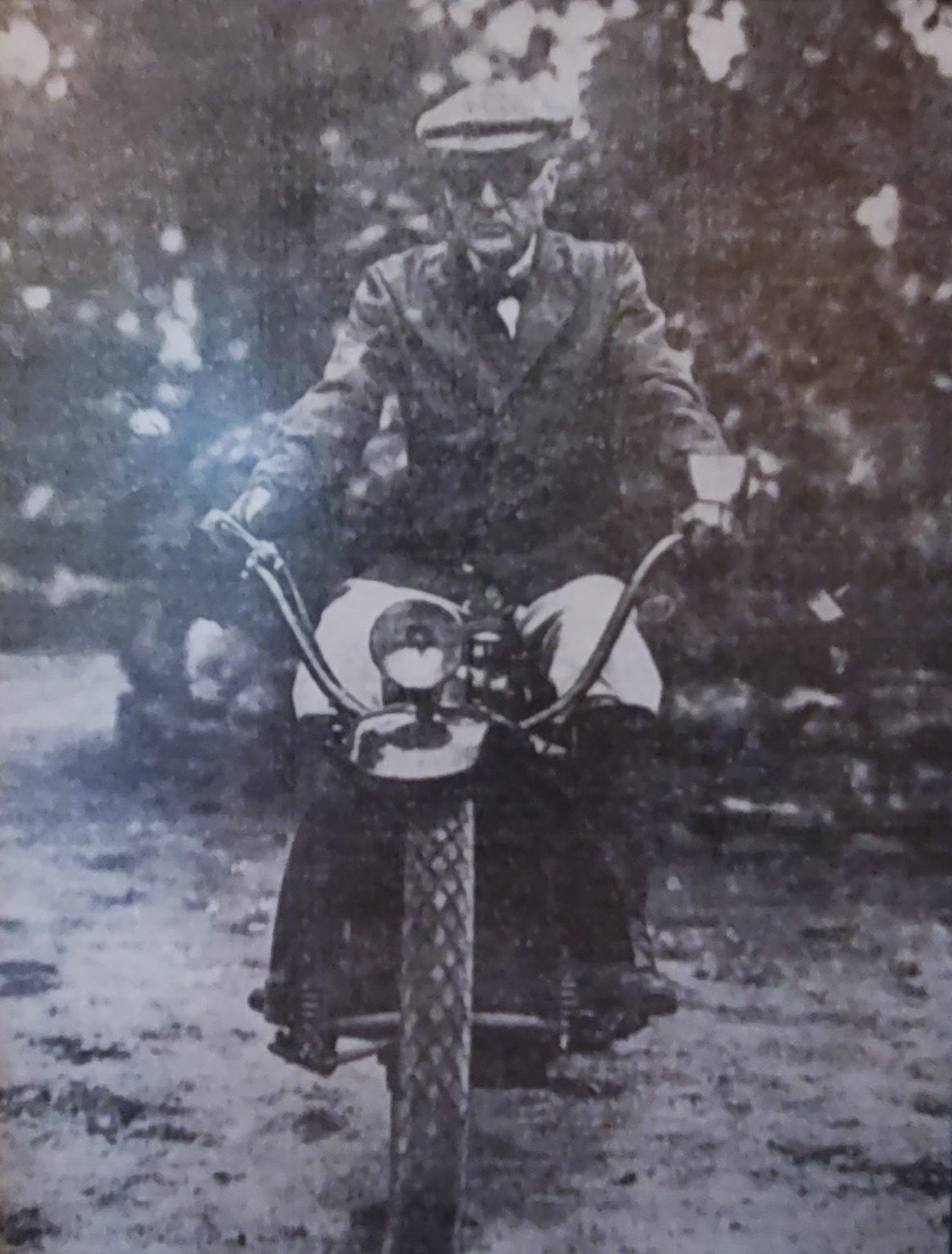 Actor William Gillette Was A Daredevil On Motorcycles