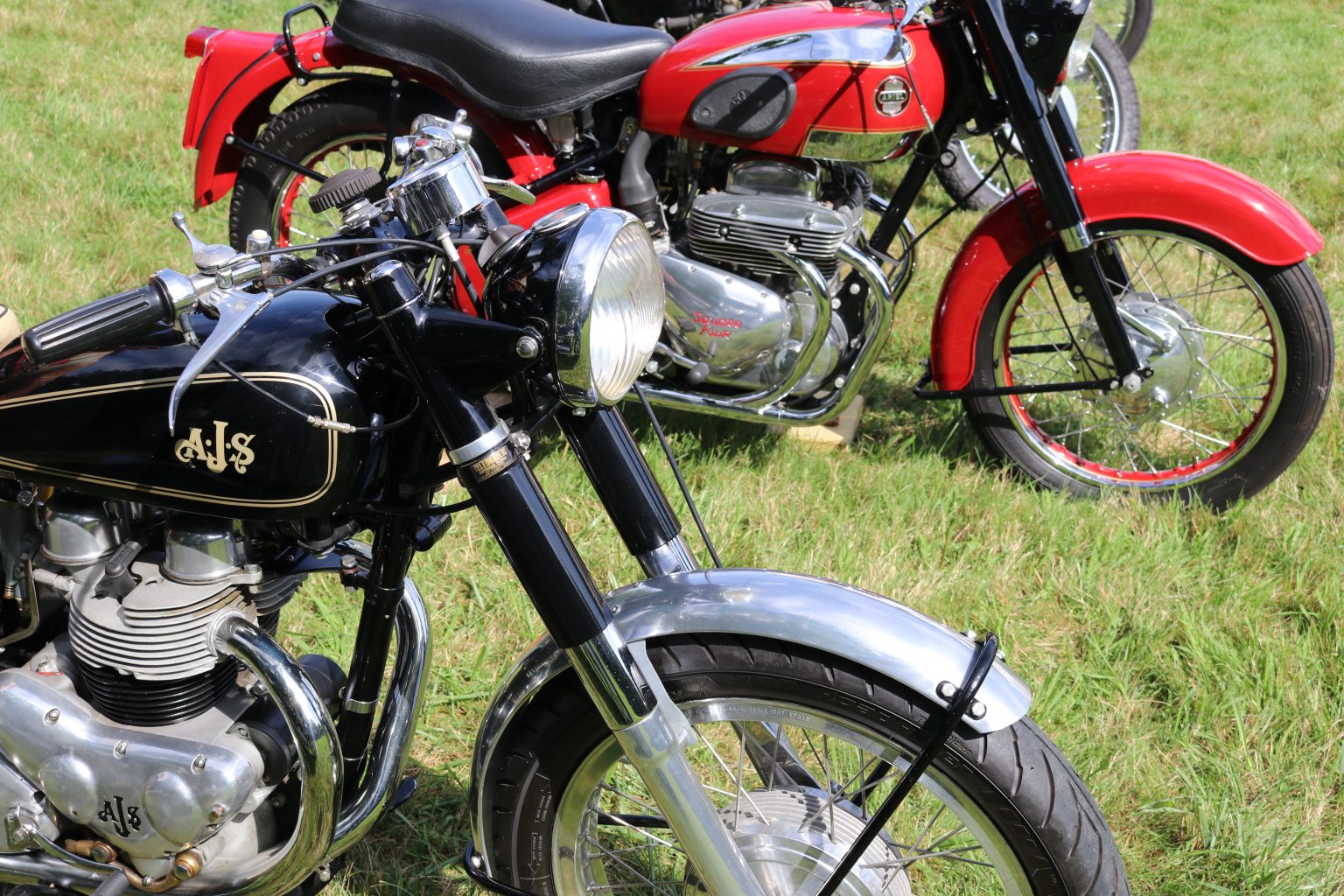 Brit Jam's Return Draws Marvelous Models And Hefty Crowd