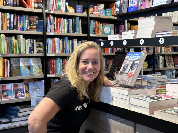 "Itchy Boots" Scraps U.S. Book Tour; Says "It Doesn't Feel Safe"